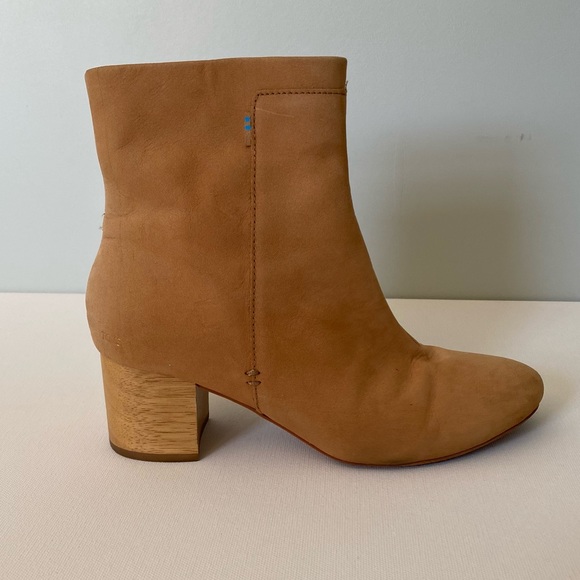 Toms | Shoes | Toms Caramel Colored Suede Ankle Boots | Poshmark